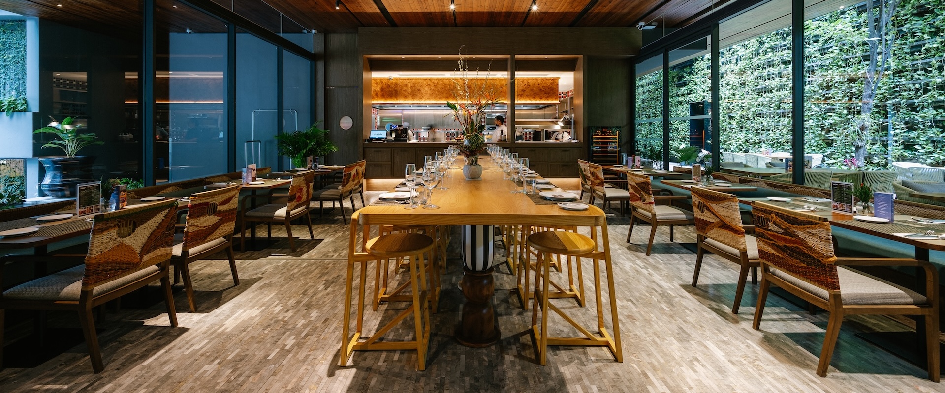 Ad Lib Bangkok Hotel, Official Hotel Website